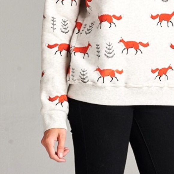 La Soul | Tops | Fox Animal Print Sweater Pullover Sweatshirt | Poshmark